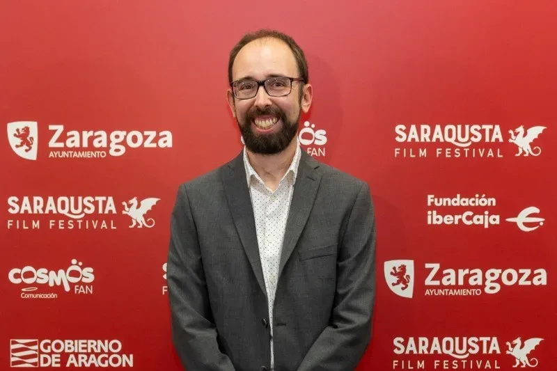 Entrevista a Manuel Cabo, director de 'Mil leyendas, un Grial' - 35 ...